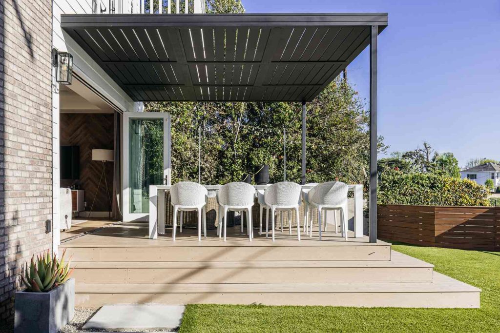 16 Covered Patios Ideas for Year-Round Outdoor Enjoyment - Northern Feeling