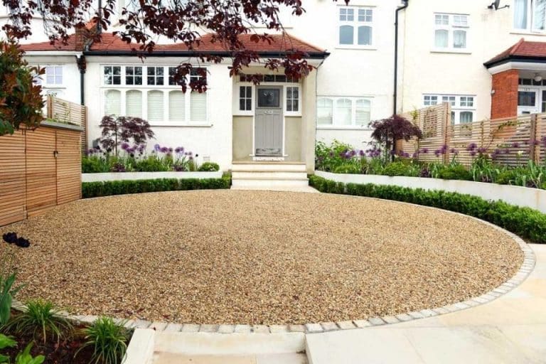 14 Circular Driveway Ideas for Your Home - Northern Feeling