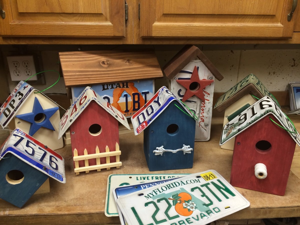 11 FREE DIY Birdhouse Plans to Build Today: Step-By-Step Guide ...