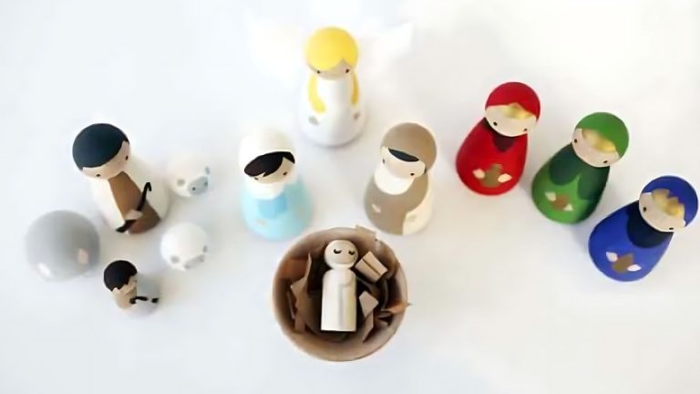 DIY Guide: Creating a Homemade Nativity Scene - Northern Feeling