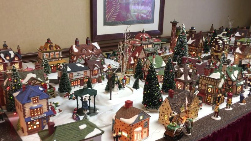 29 Creative DIY Christmas Village Display Ideas - Northern Feeling