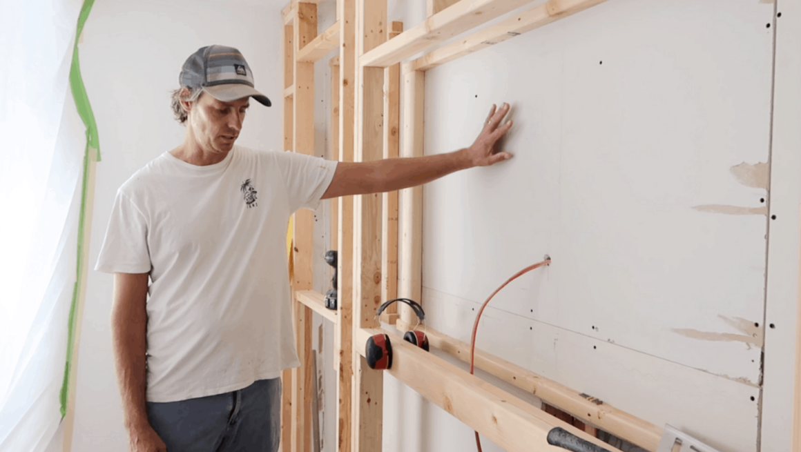 How to Build a DIY Media Wall - Northern Feeling