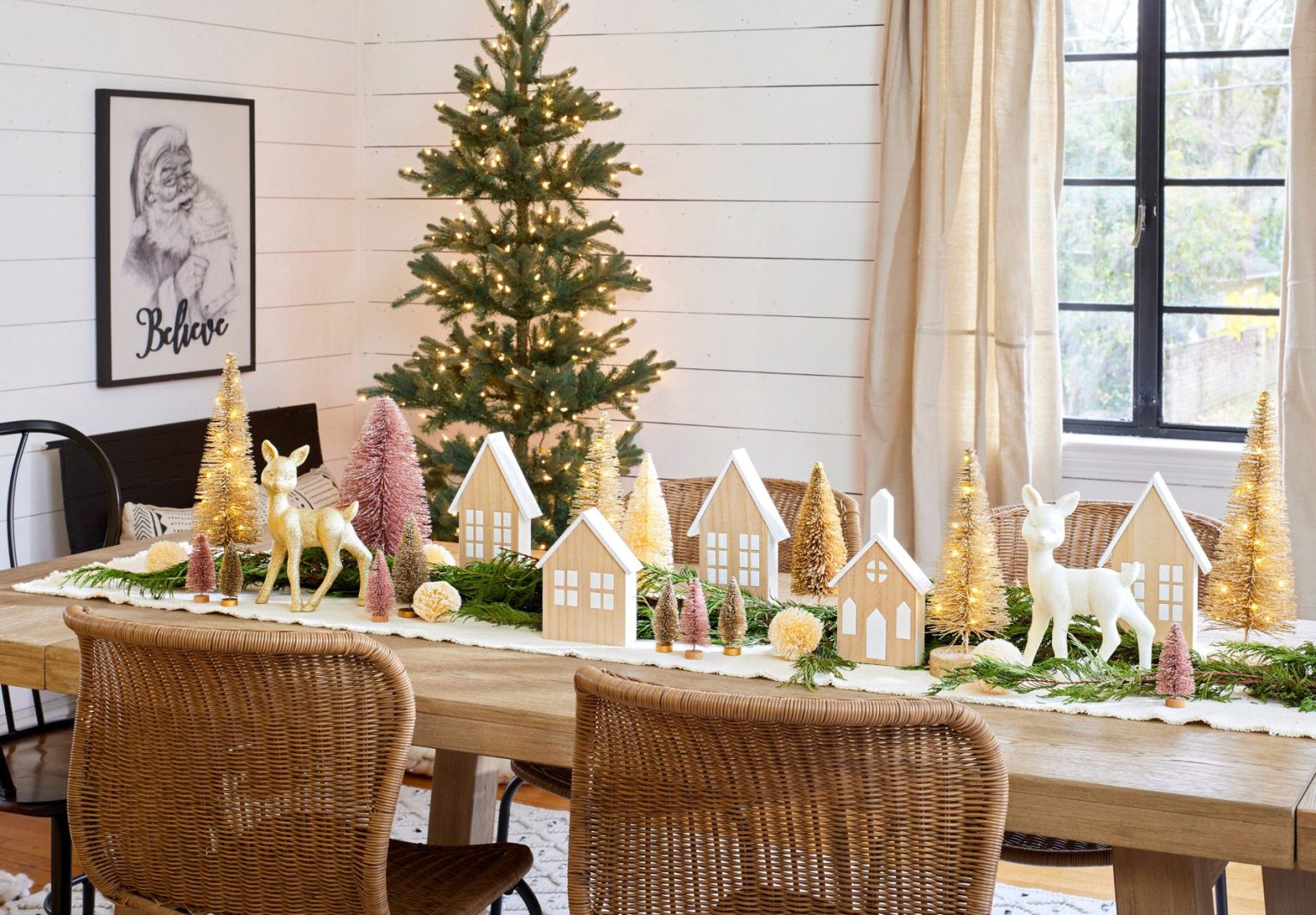 29 Creative DIY Christmas Village Display Ideas - Northern Feeling