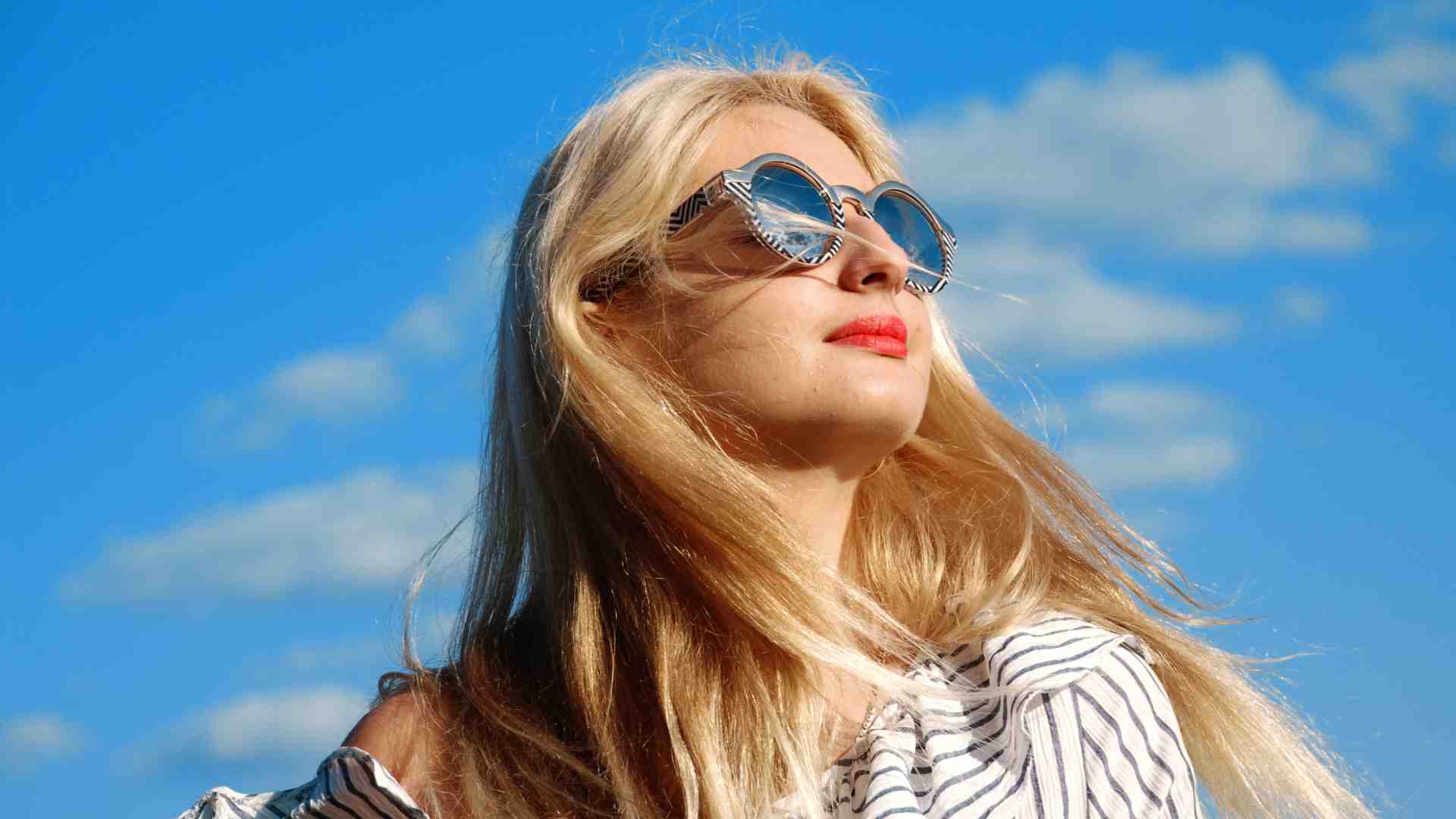 Must-Have Fashion Collection for Every Girl This Year - Northern Feeling